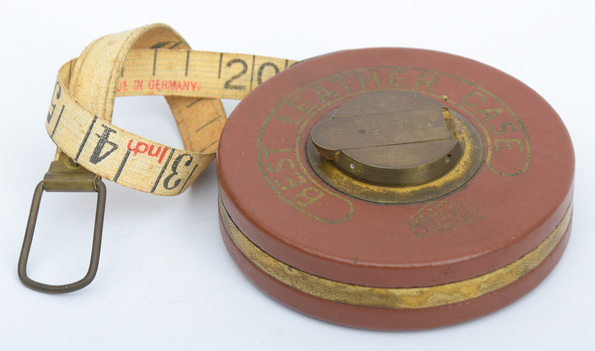 MASSI TOOLS - Antiga trena alemã de 10 metros. Fita de