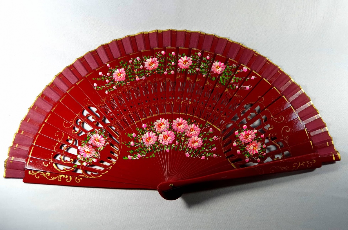 SEVILHA E MADRID/ESPANHA-leque em madeira e acabamento