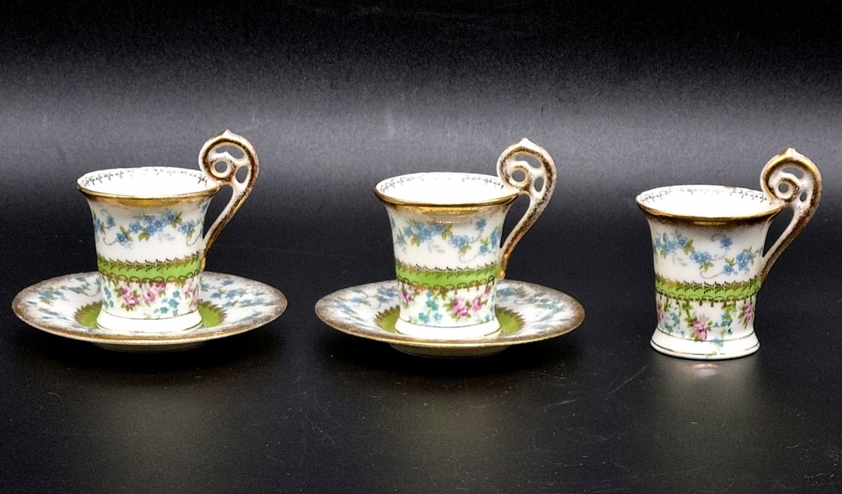 MILTON & BOYLE (1845) - ITALY - Conjunto com 3 xícaras