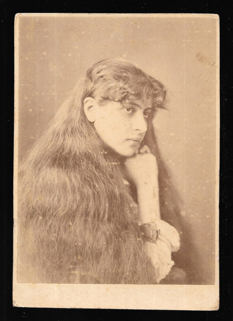 J. INSLEY PACHECO RIO. SÉCULO XIX. Fotografia de jovem