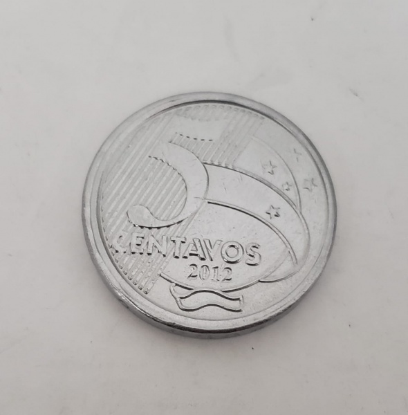 Moeda de 50 centavos sem o zero. (ORIGINAL)