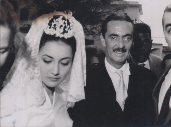 Antiga fotografia do casamento de Dirce Maria Quadros