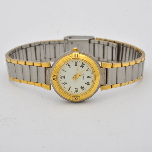 V6. Relógio Quartz, preto, Super Speed Stainless Steel