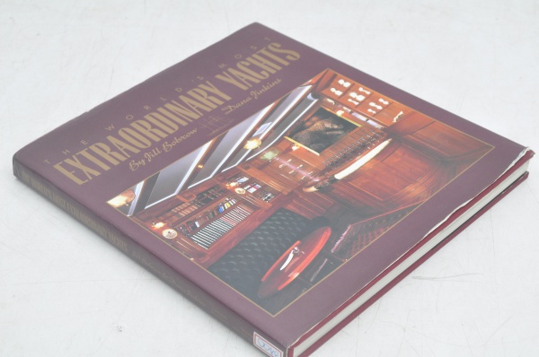 Livro - The World Most Extraordinary Yachts , capa dura