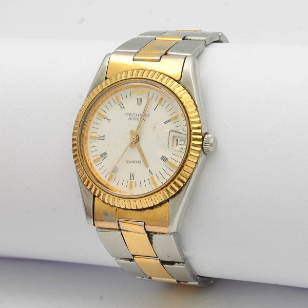 Relógio feminino, da marca TECHNOS, a quartzo, modelo R