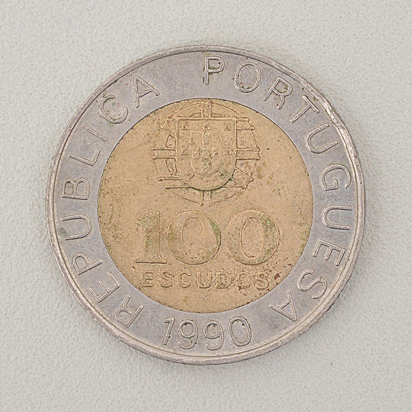 PORTUGAL - Moeda de 100 ESCUDOS, confeccionada - Bimetá