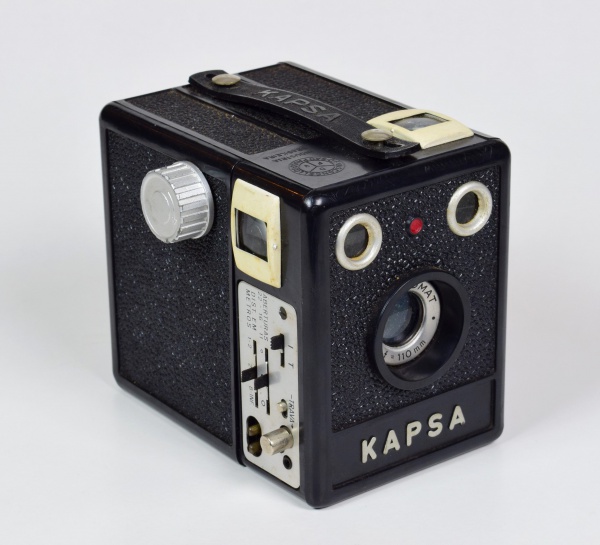 Antiga câmera fotográfica da marca KAPSA VASCROMAT 110m